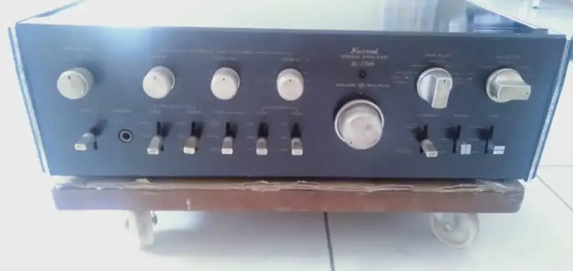 Sansui AU-7700 – Jenggo Audio